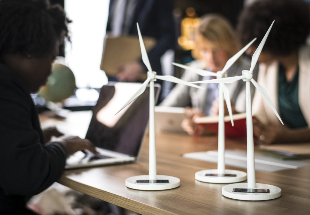 How Workplace Environment Affects Employee Performance - The Blog Frog